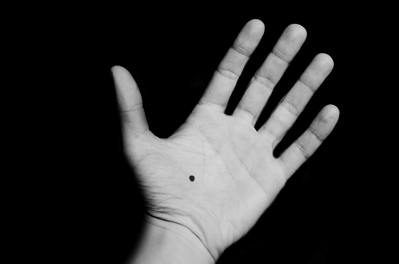 What everyone should know about this black dot - Krystalife